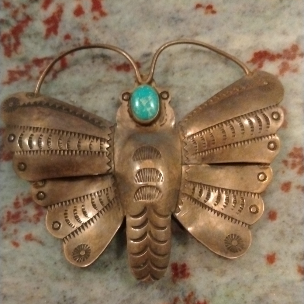 Turquoise And Silver Butterfly Brooch. - Gem